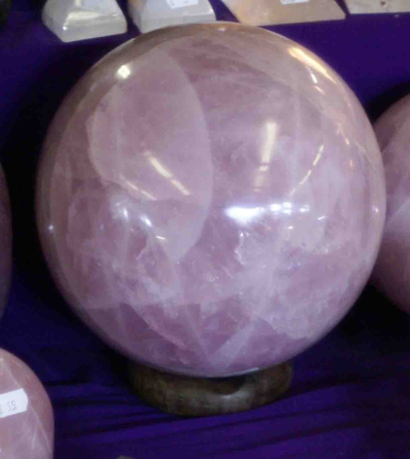 BOULE de quartz rose - D : 20 cm